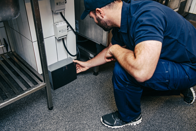 This Summer, Get SMART Pest Control for Your Business